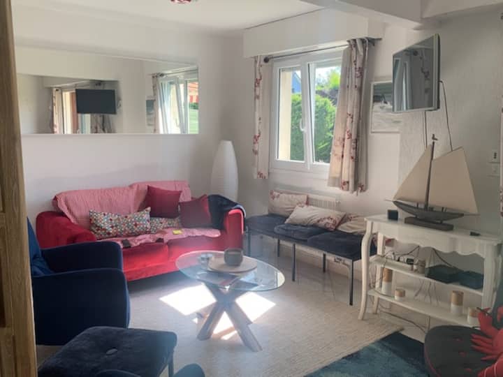Appartement 8 Personnes à 3 Min à Pied De La Mer - ibis Styles Ouistreham