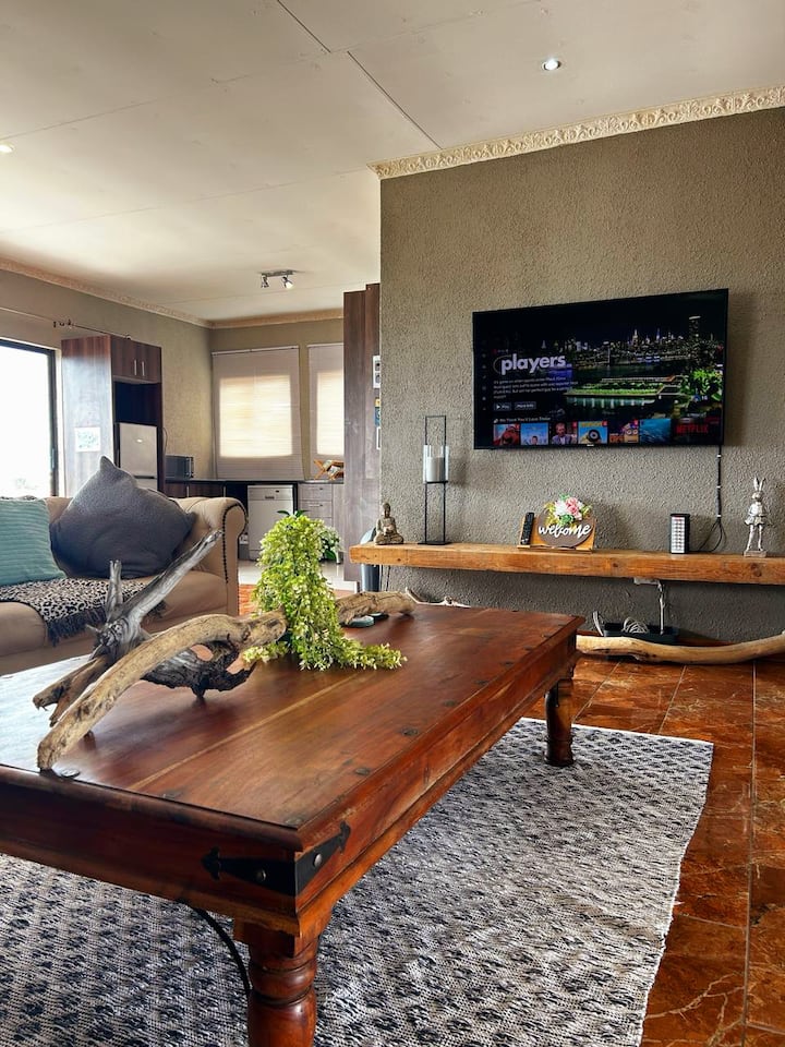 Wonderful And Spacious Beach Family House - Rooi-Els