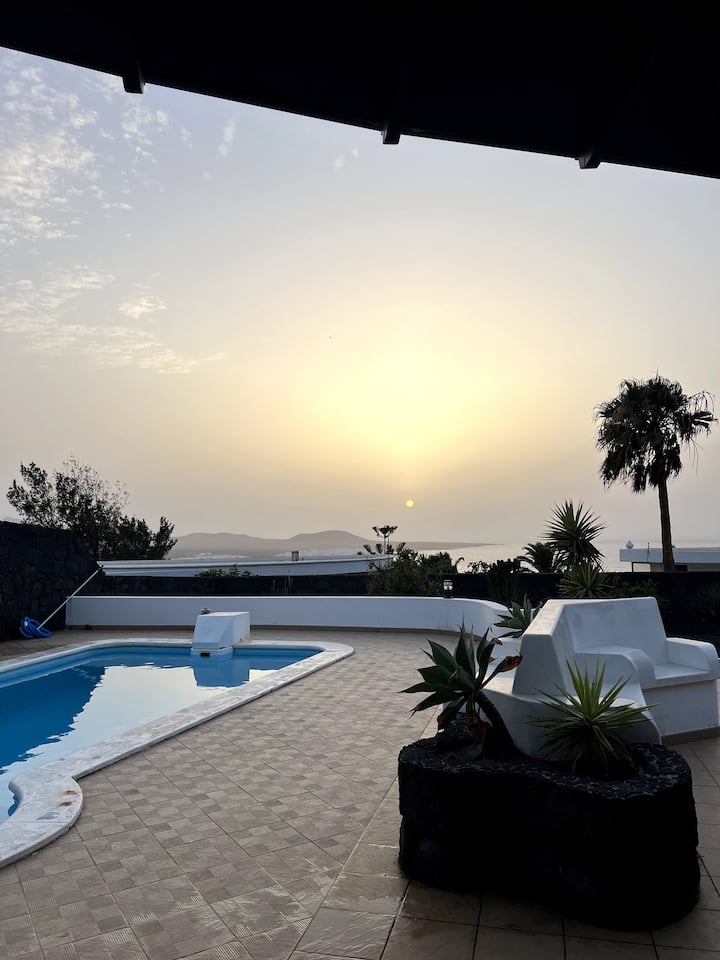 Bungalow Estrella Con Piscina - Lanzarote