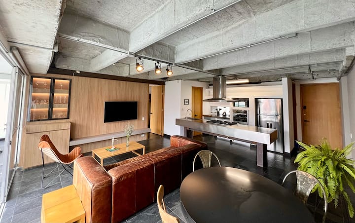 Central Apartment In El Poblado - Medellín