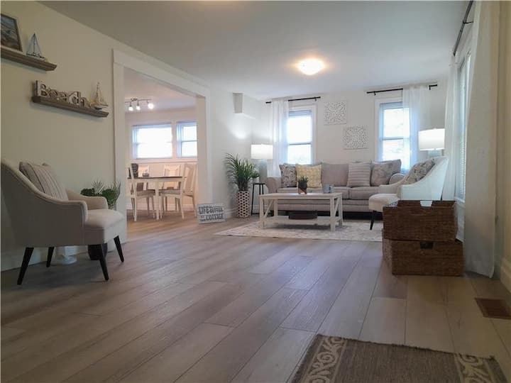 Cozy Cottage - Port Franks