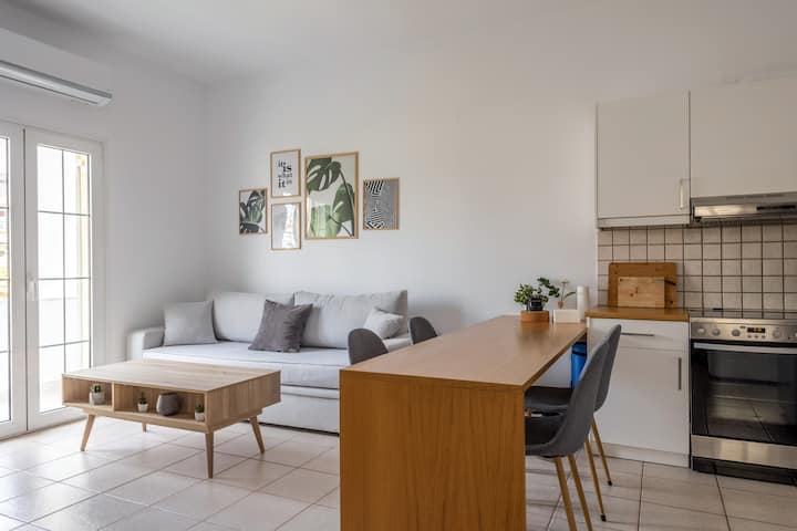 Minimal Apartment In Heraklion - Héraklion
