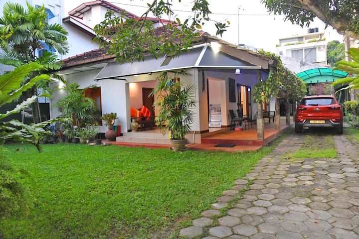 Comfy Cozy Stay - Sri Lanka