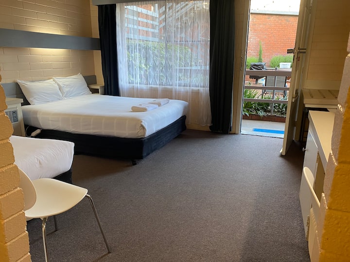 2 Bedroom Unit - Warrnambool