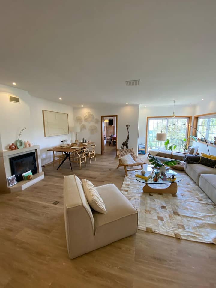 Beach & Nature Home, 2 Bedrooms & Daily Cleaning - Cascais
