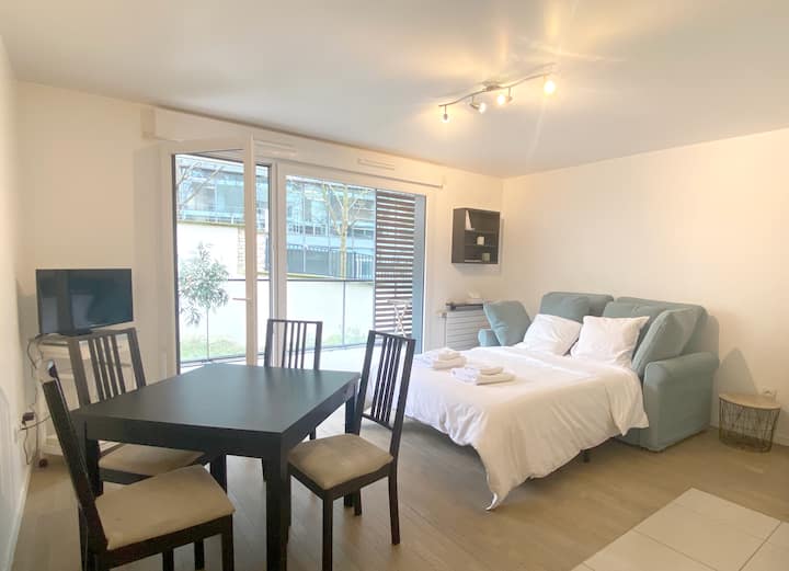 Charmant Appartement De 30 M² | Grand Balcon - Meudon