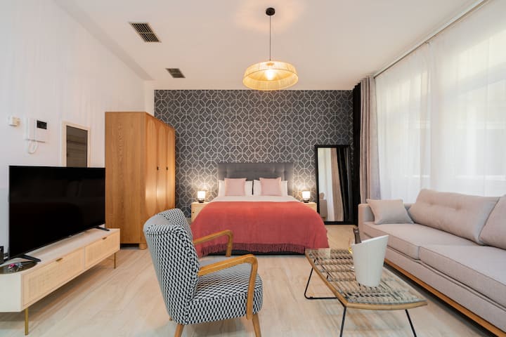 Elegant Luxury Studio By Sol - Madrid