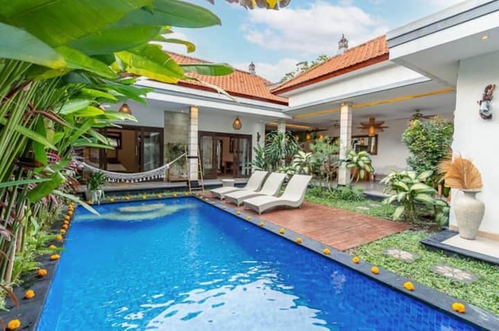 3bdr Cozy Villa Chichi Canggu 5 Min Beach 50% Off - Canggu