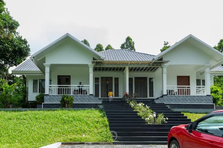 1 Suite Room In A Luxury Villa - Marayoor