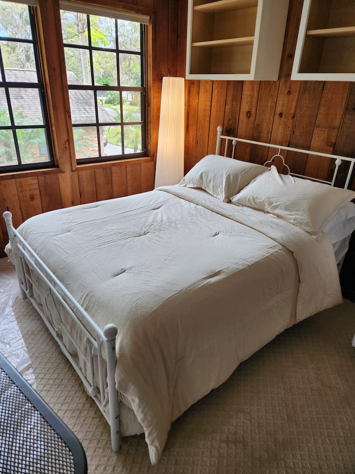 Private & Secluded - Ormond Beach, FL