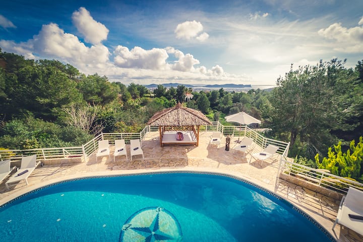 8br • 12-22 Pax •Sea-view Villa, Km4 •Dj Equipment - Ibiza