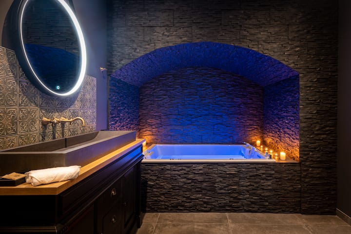 Chambre Romantique En Provence Et Jacuzzi Privatif - Roquebrune-sur-Argens