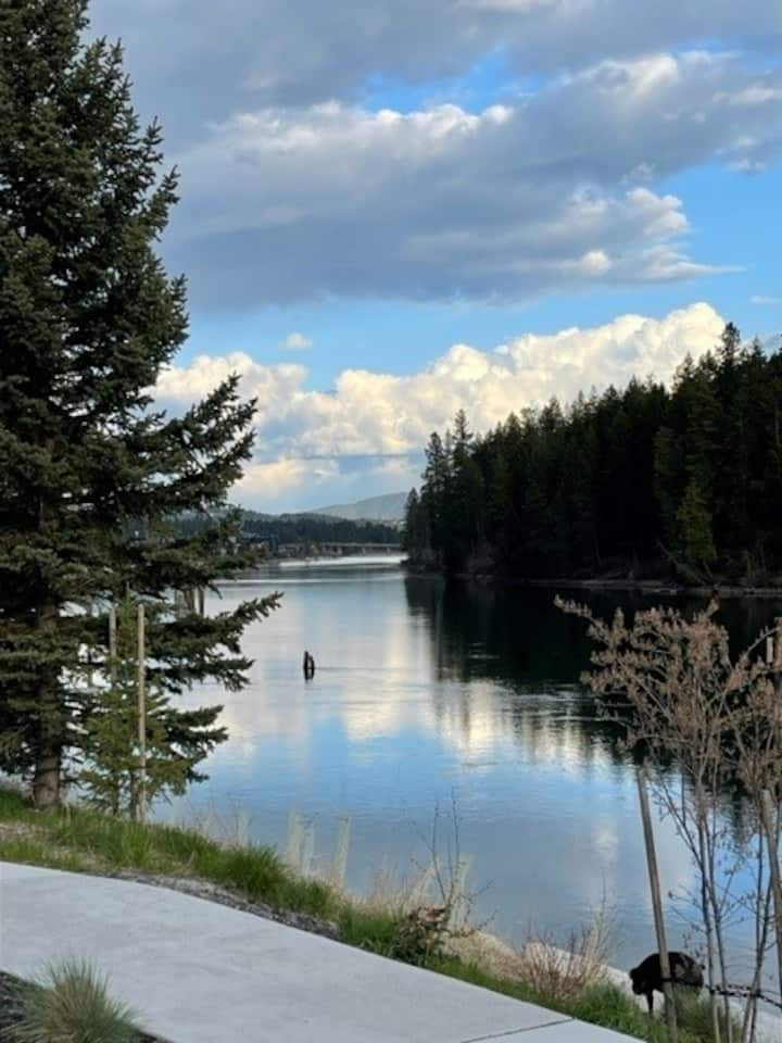 Coeur D’alene Riverstone Retreat - Coeur d'Alene, ID