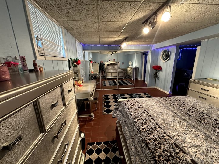 Split Level Home Shawnee Forest! - Carbondale, IL