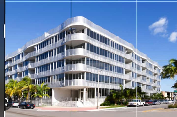 Luxury Condo Shared W/ Own Bedroom And Full Bath - South Beach, FL
