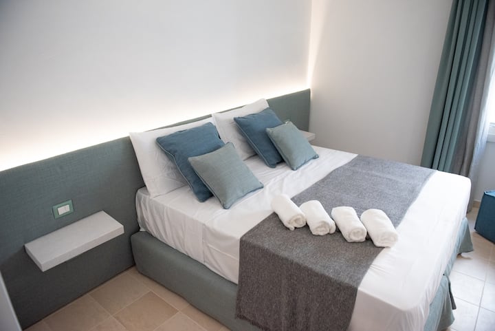 1. Il Silenzio Room Monopoli - Monopoli