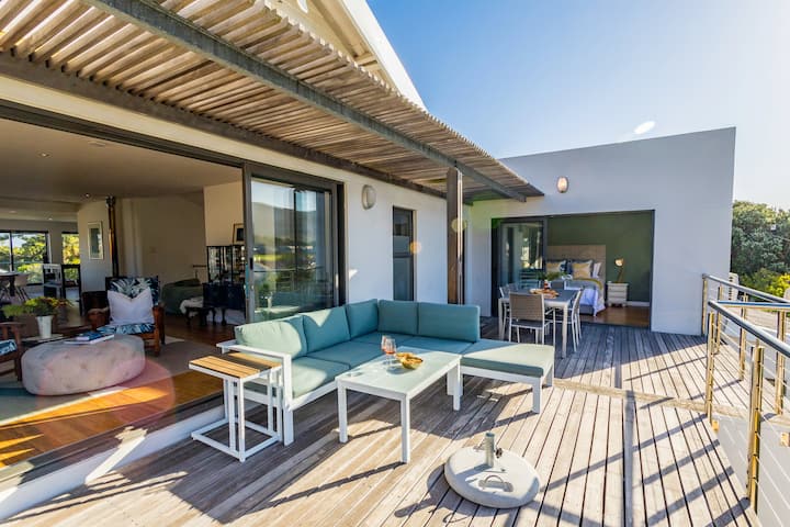 Meant-2-be - Hermanus