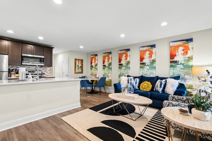 Stylish Haven In Royal Oak | 1ba | 1bd - Birmingham, MI