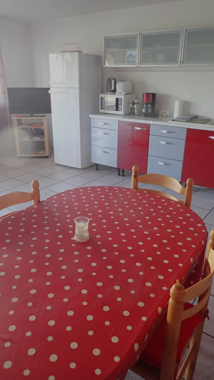 Appartement T1 Spacieux Et De Plain-pied - Eugénie-les-Bains