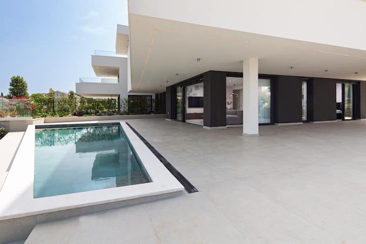 Hadrie Luxury Resort Azimut B0a - Malinska