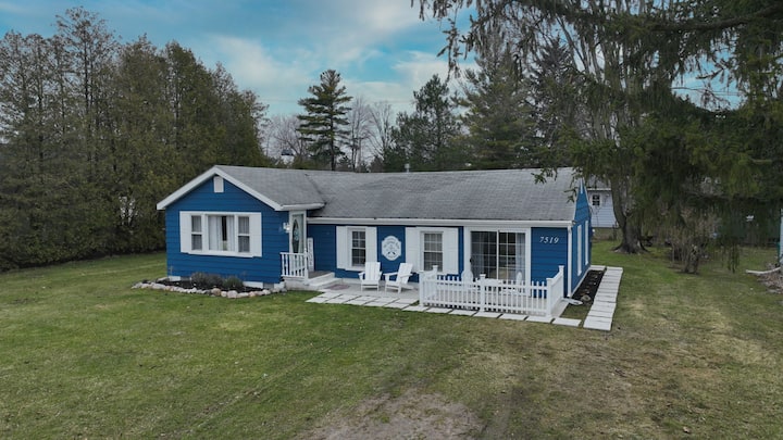 The Cottage Bleu - Michigan