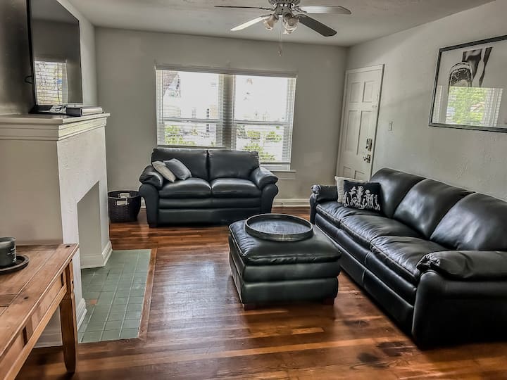 Apt 1 - San Antonio, TX