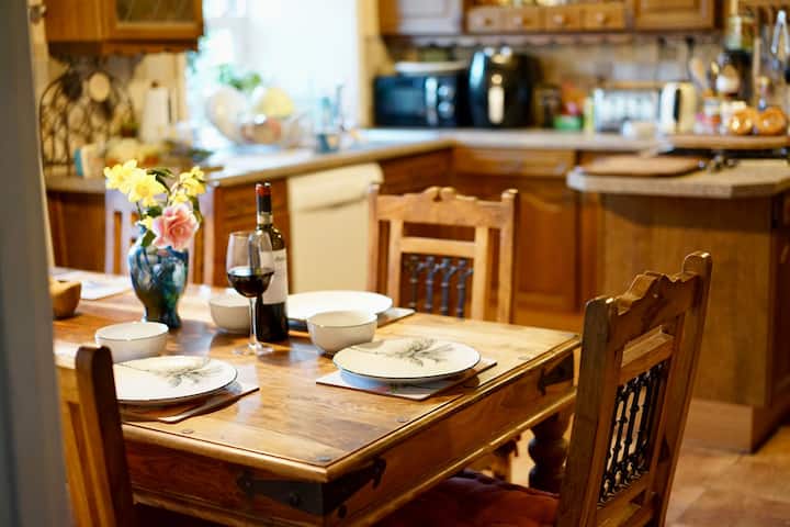 Double Bed Private "Blue Room" In Saint Saviour - Jersey