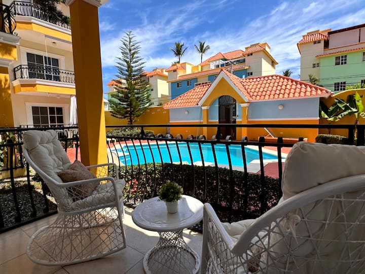 Backyard Rooftop Pool View Walk To Beach & Dining - Punta Cana