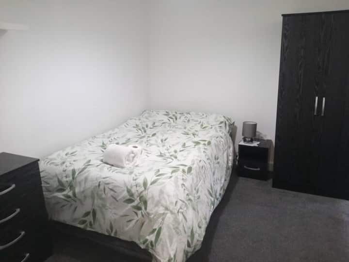 Double Bed (G2) Close To Burnley City Centre - Burnley