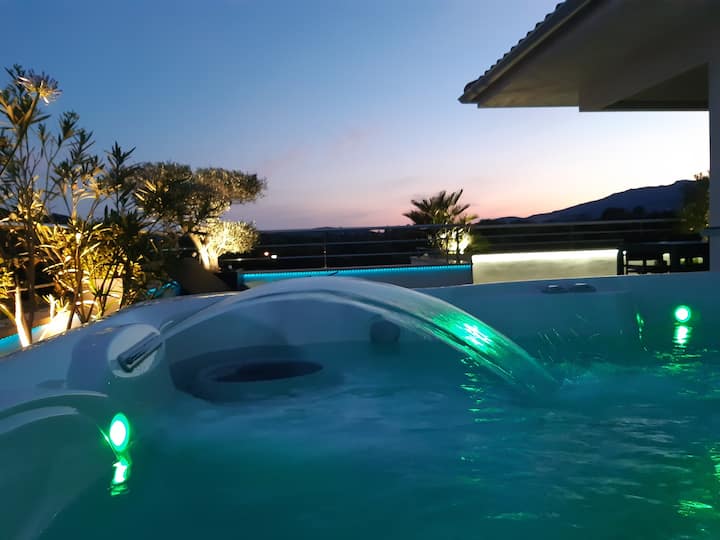 Appt. 6 Pers, Terrasse 72m² Spa Privé - Golfe de Santa Giulia