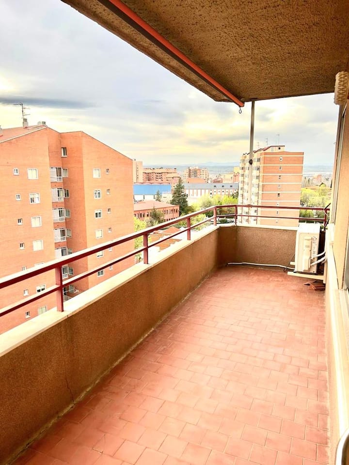 Piso Glorieta Cuatro Caminos - Guadalajara, Spain