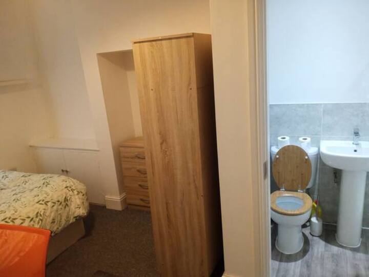 Ensuite Double-bed (H1) Close To Burnley City Ctr. - Burnley