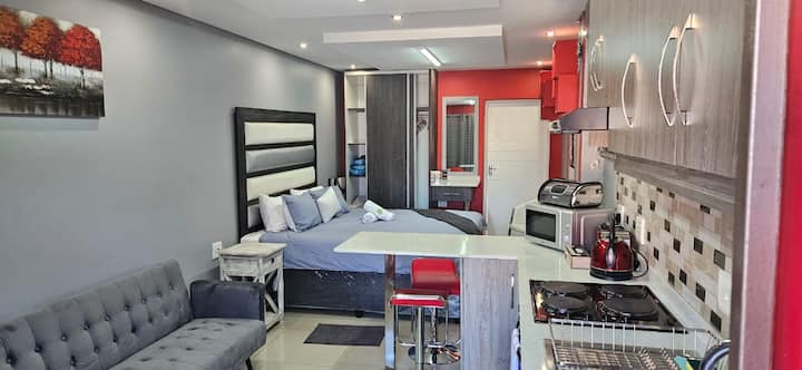 Sanctuary Lodge 
Unit 1 - Pietermaritzburg