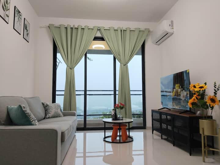 Holiday Home@forest City~tv Box~2b1b 4-6pax 1618 - Kukup