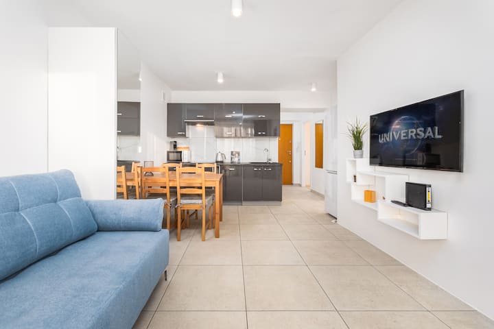 Puławska By Your Freedom - Varsovie