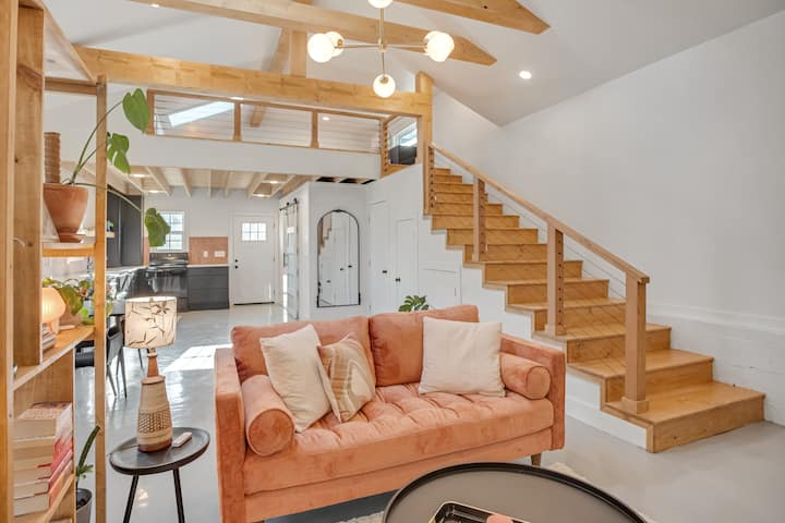 Guesthouse Loft | East Nashville - Nashville, TN