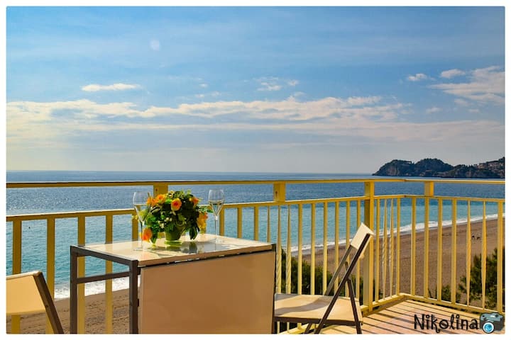 Appartamento Sul Mare Bellavista - Letojanni
