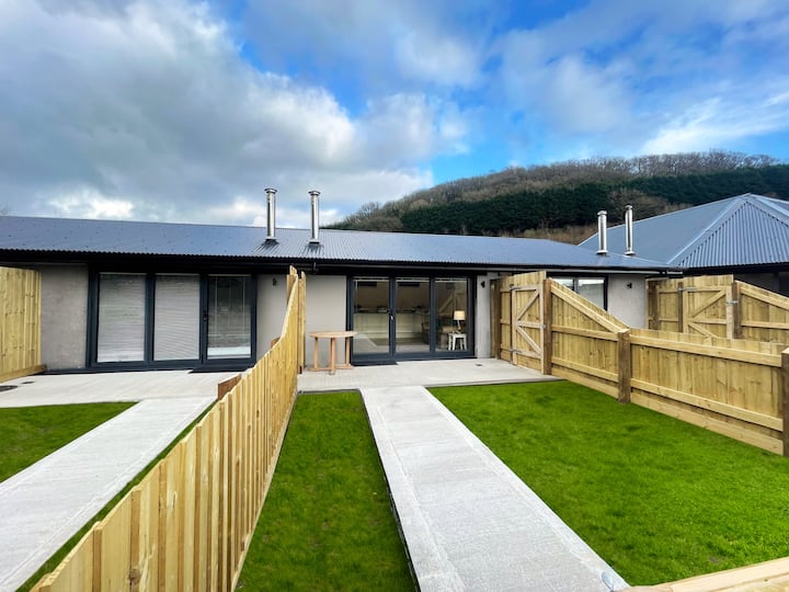 Felinfach Holiday Cottages
Gwilli - Carmarthen