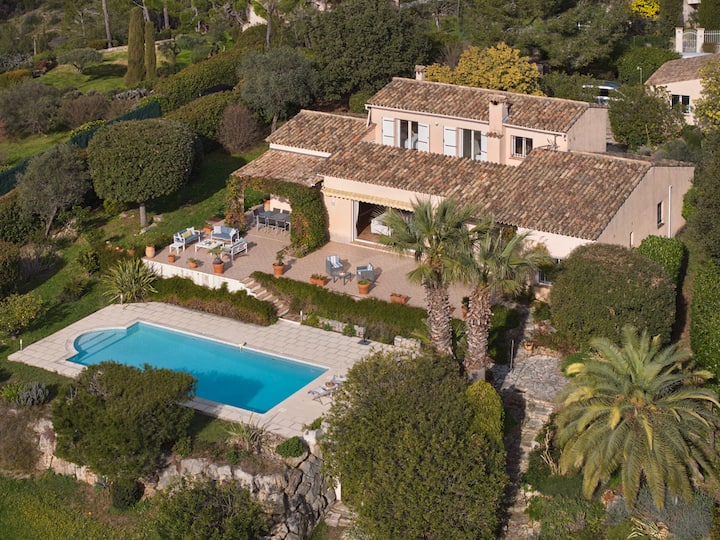 Villa Belvédère - A Family Home - Peymeinade