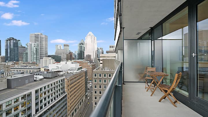 Luxury In Heart Of Mtl 1913: Metro/gym/pool Access - Montreal