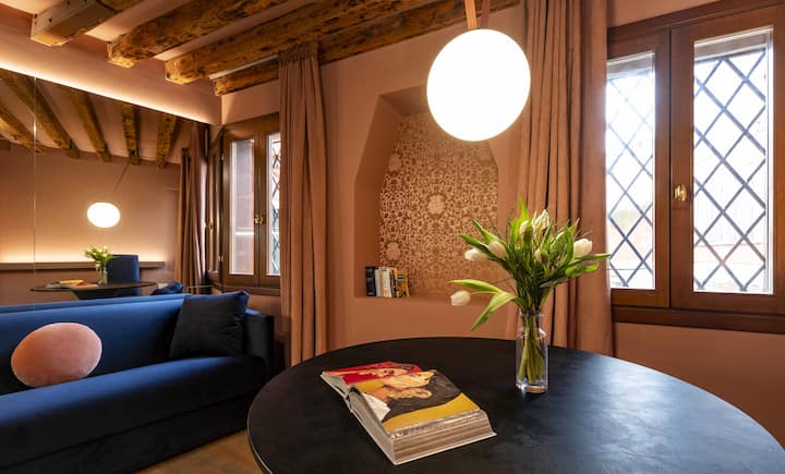 Ca' Lezze Charming Apartment - Venetsia