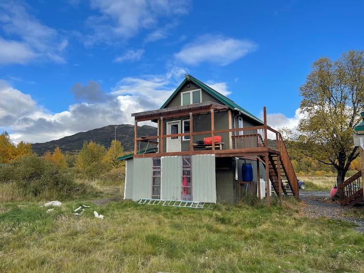 Saltery River Fish -N - Hunt Remote Cabin - Kodiak, AK