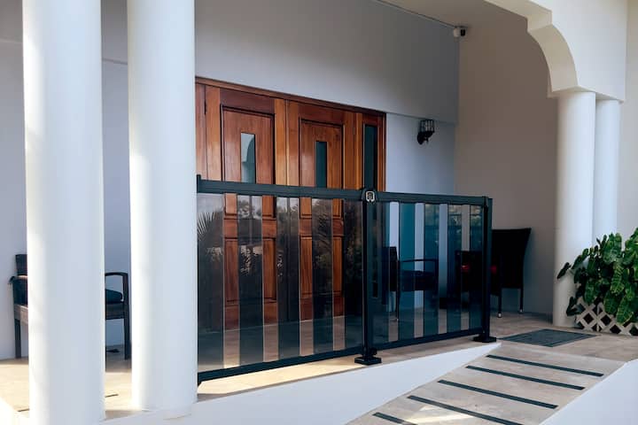Rm 3-haven Hill Guesthouse | Wi-fi & Beaches - Tobago