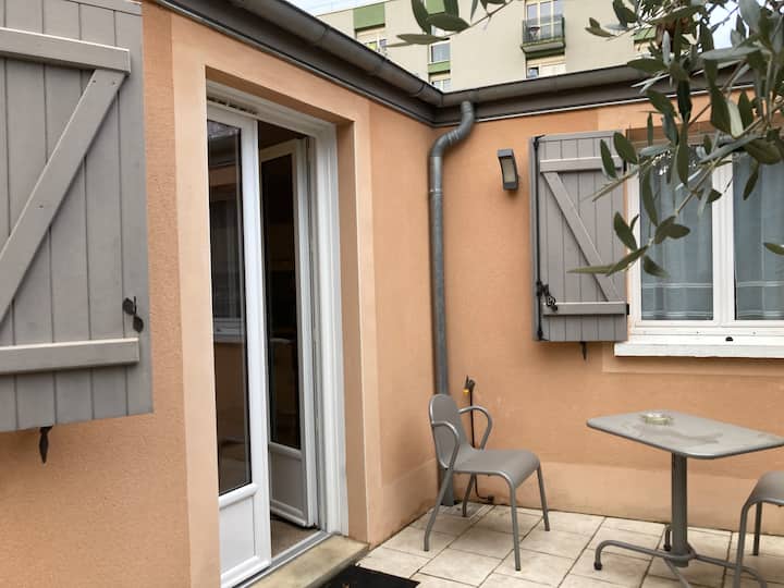 La Muscadine -Cottage Urbain Ensoleillé - Fontainebleau