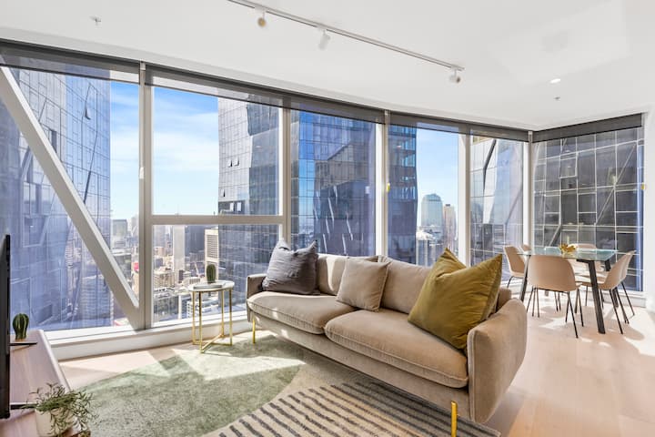 Brand New Apt ~ Best Cbd Area ~ Lvl 59 W/ Views! - Melbourne