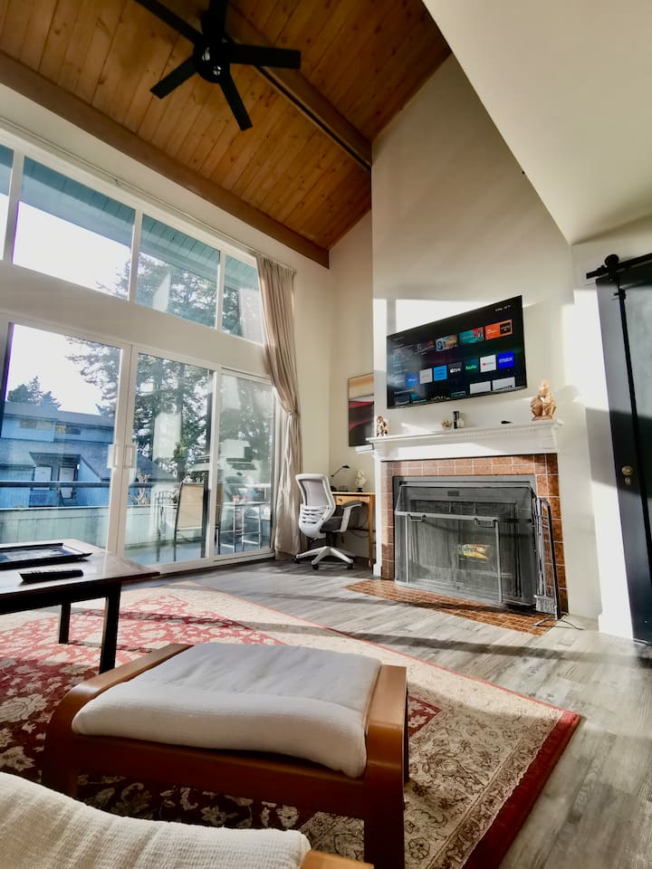 Bay Vacation-entire Condo-indoor Pool-pet Friendly - Custer, WA