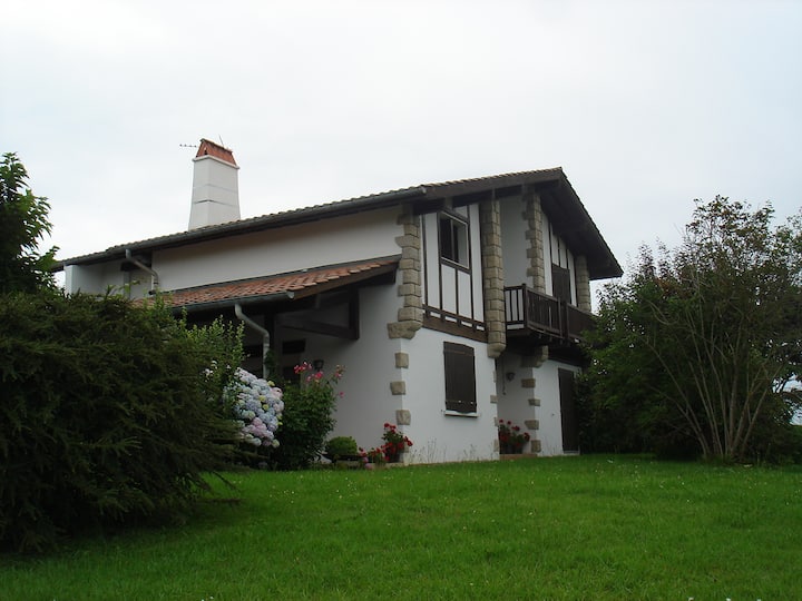 Location à 5 Km Des Plages - Arbonne