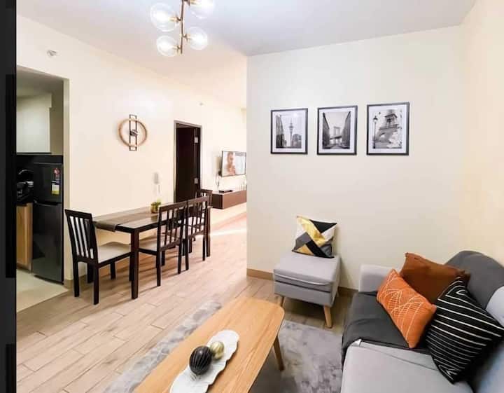 D&g In The Upper East - Bacolod