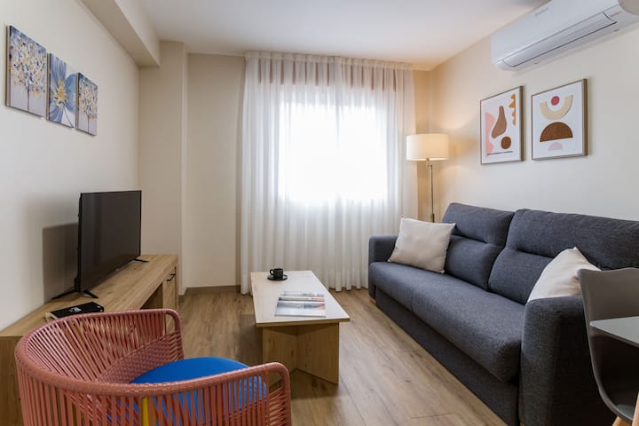 Vigo Bay | Apartment For 3 Guests - Universidade de Vigo