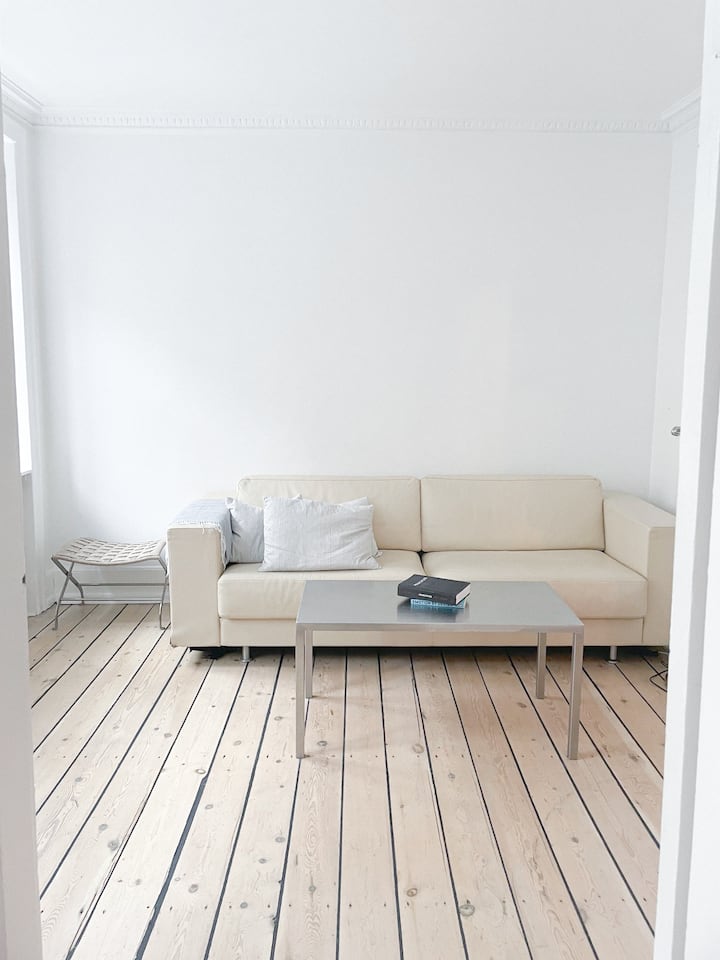 Cozy, Minimalist Apartment In Lively Part Of Cph. - Copenhague